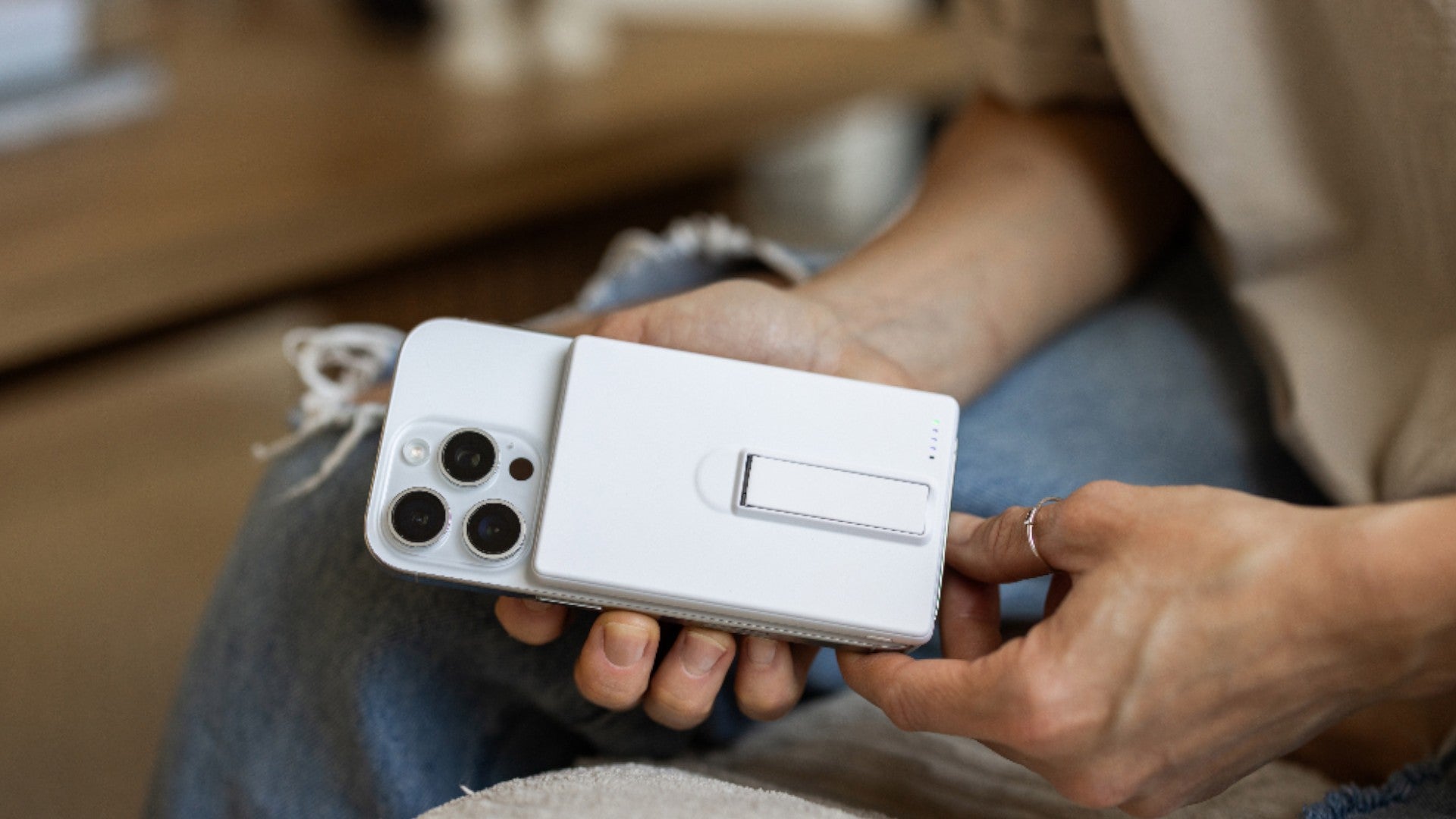 What Is MagSafe Charging and How Does It Compare to Other Options ...
